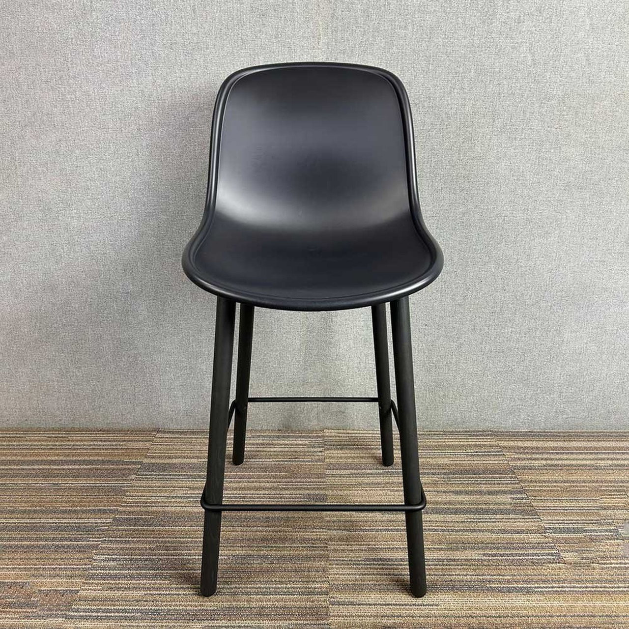 Hay Neu 12 Barhocker | €413 | Whoppah