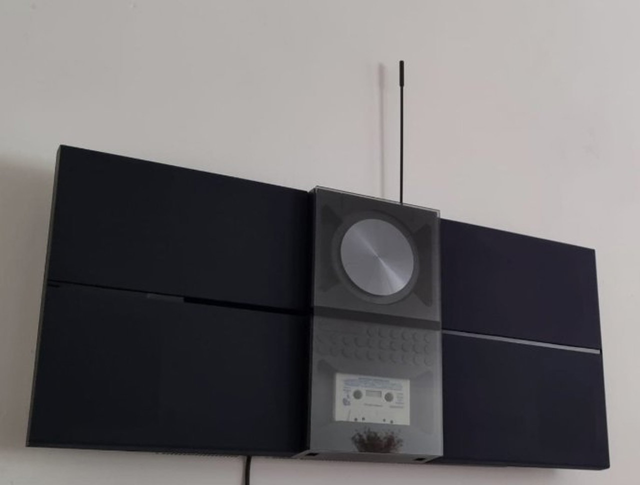 Bang & Olufsen Beosound 2000 Century Cd/Kassette/Radio | €200 | Whoppah