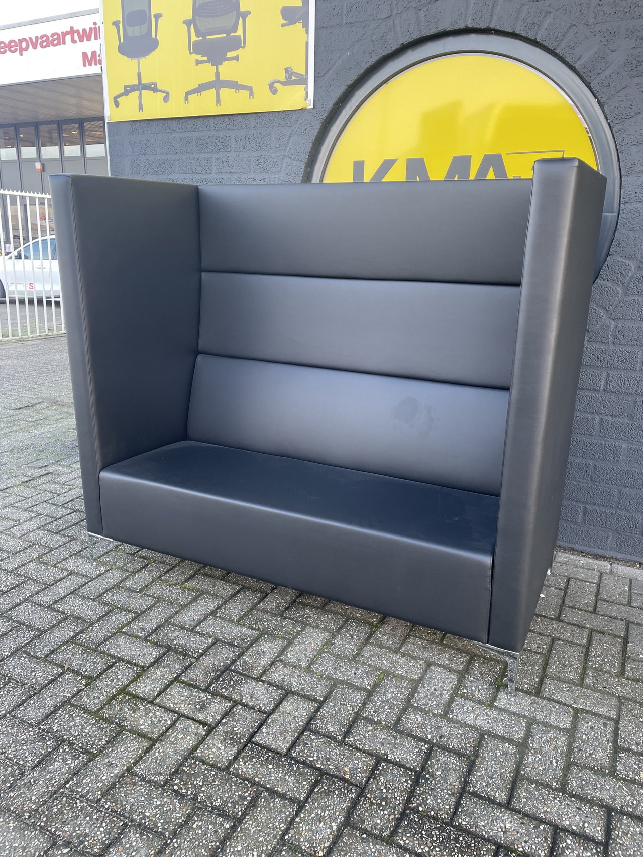 2x Loungesofa DeBerenn Cara Highline (2,5 Sitzer) | €495 | Whoppah