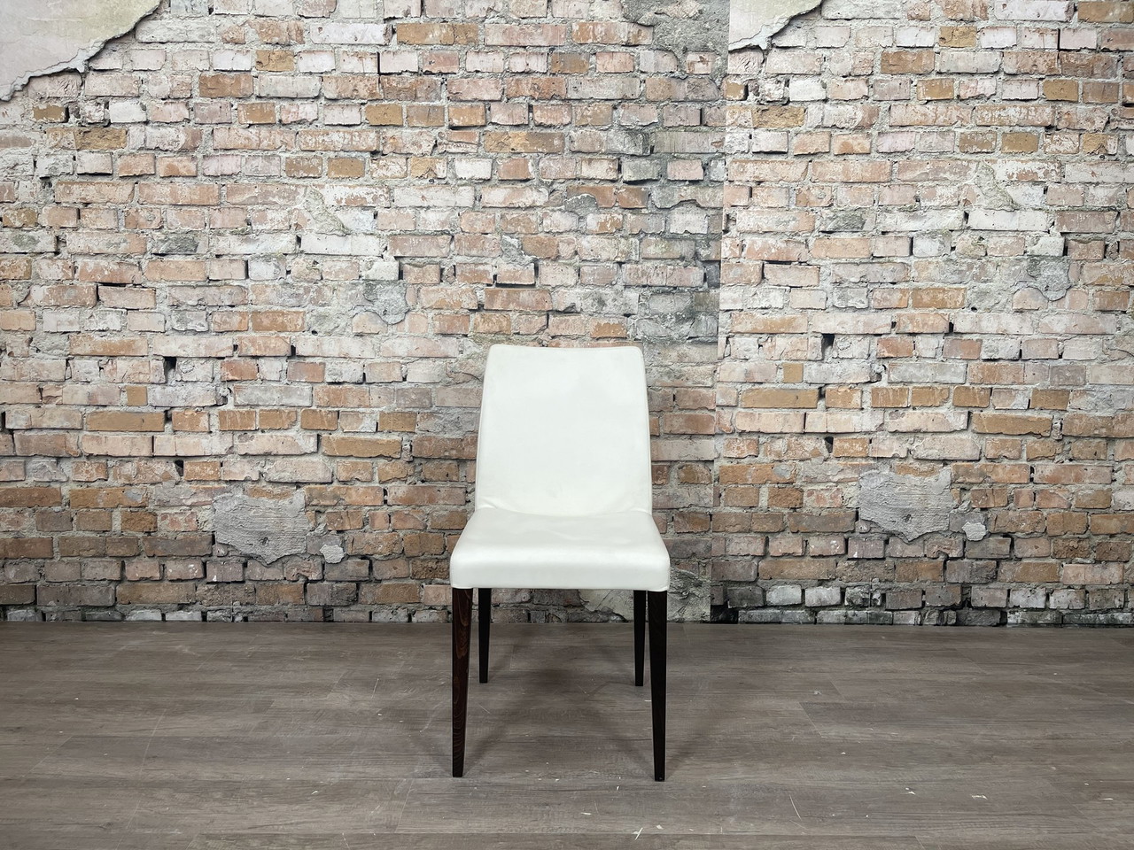 Poltrona Frau Sedia Liz - Stuhl | €275 | Whoppah