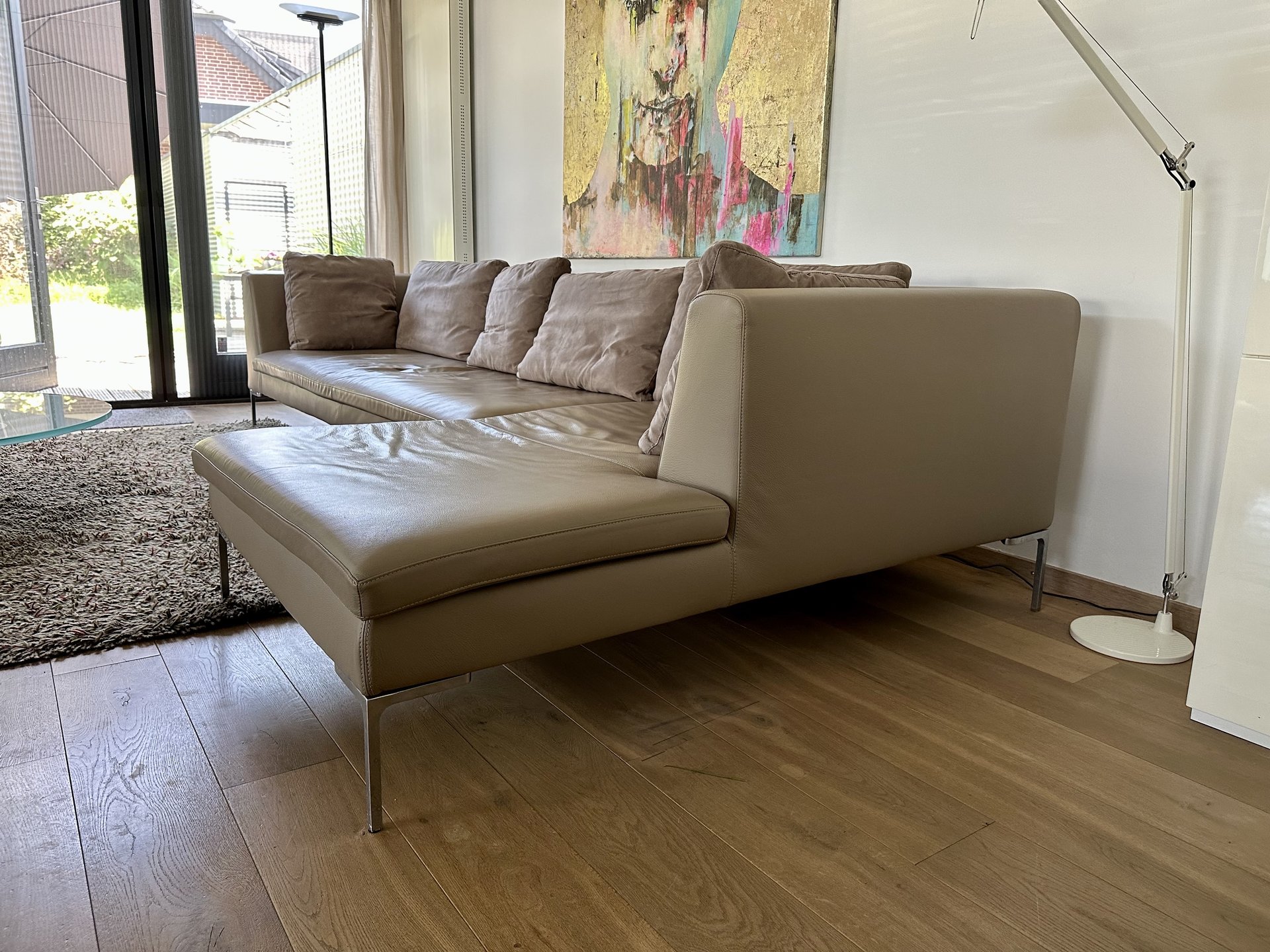 B&B Italia Charles Sofa mit Chaiselongue | €1,750 | Whoppah